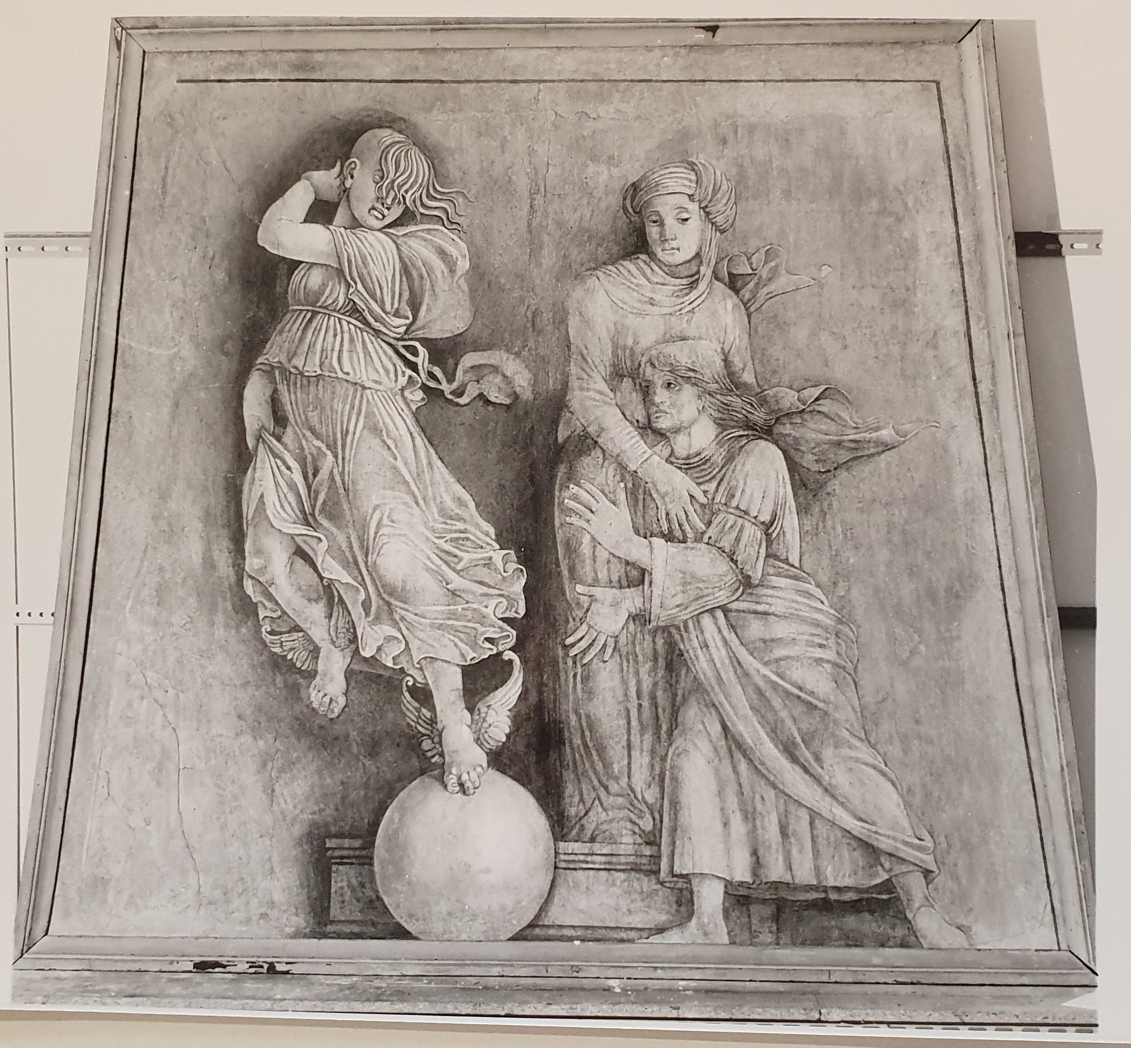 1. La pittura murale con Occasio e Poenitentia prima del restauro del ...